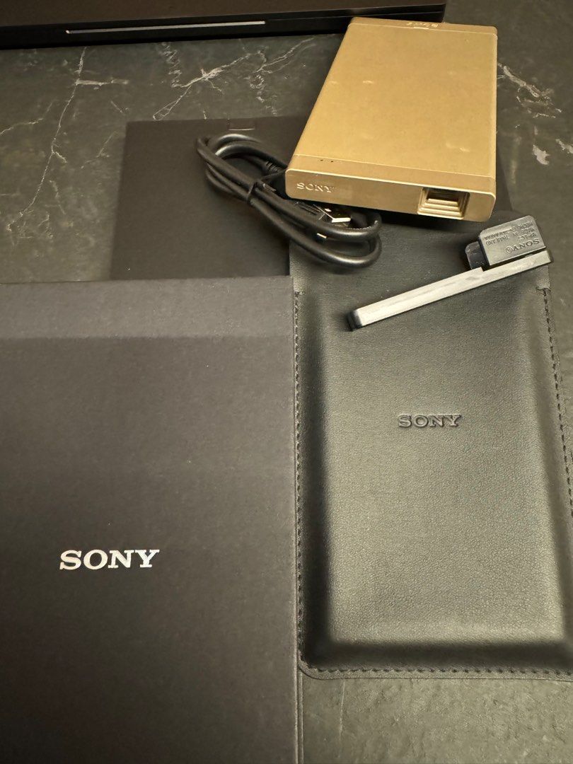 Sony MP-CL1A LED Laser Mobile Bluetooth Projector, Mobile Phones ...