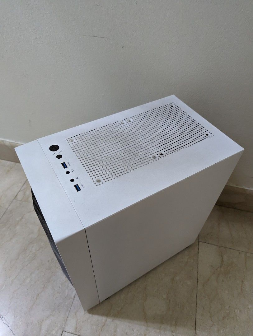 White Tecware mATX PC Case (Forge M2), Computers & Tech, Parts ...