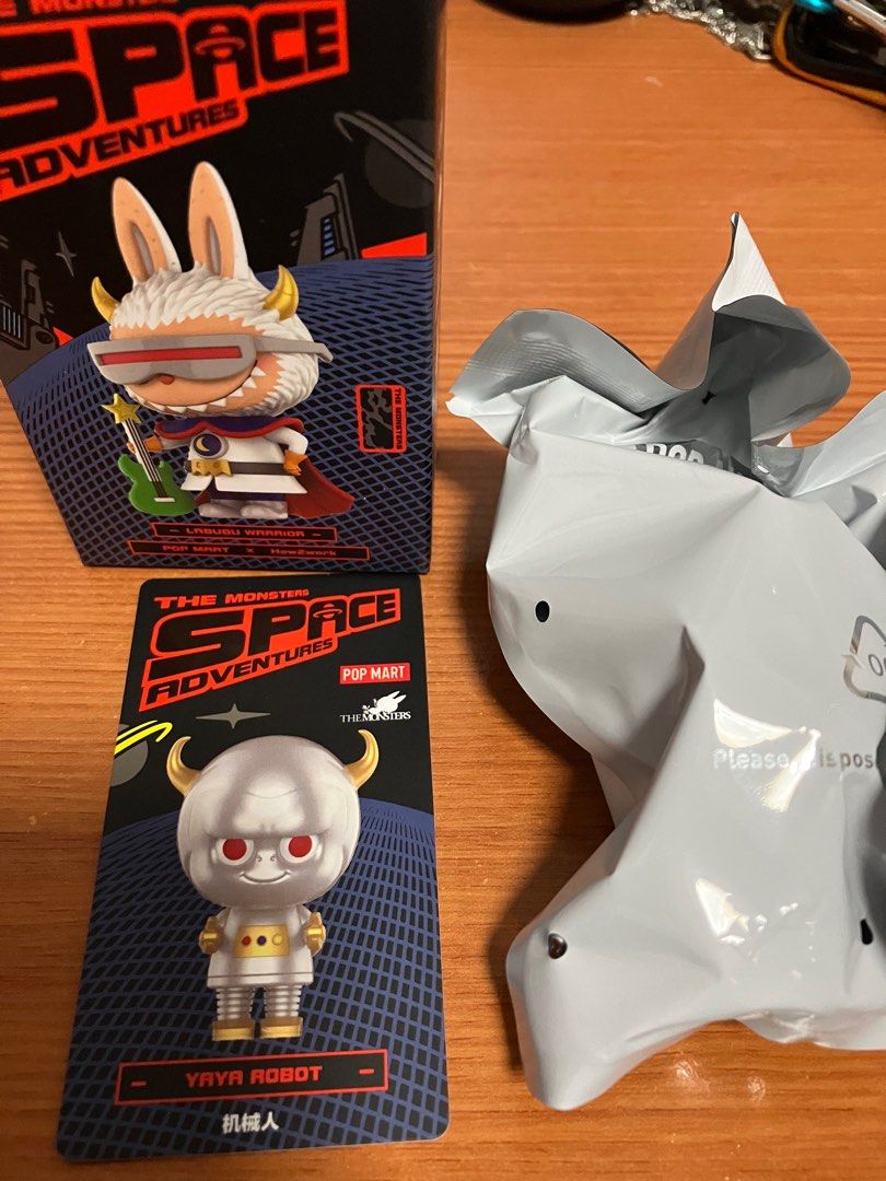 The monsters space adventures yaya robot blind box, Hobbies & Toys ...