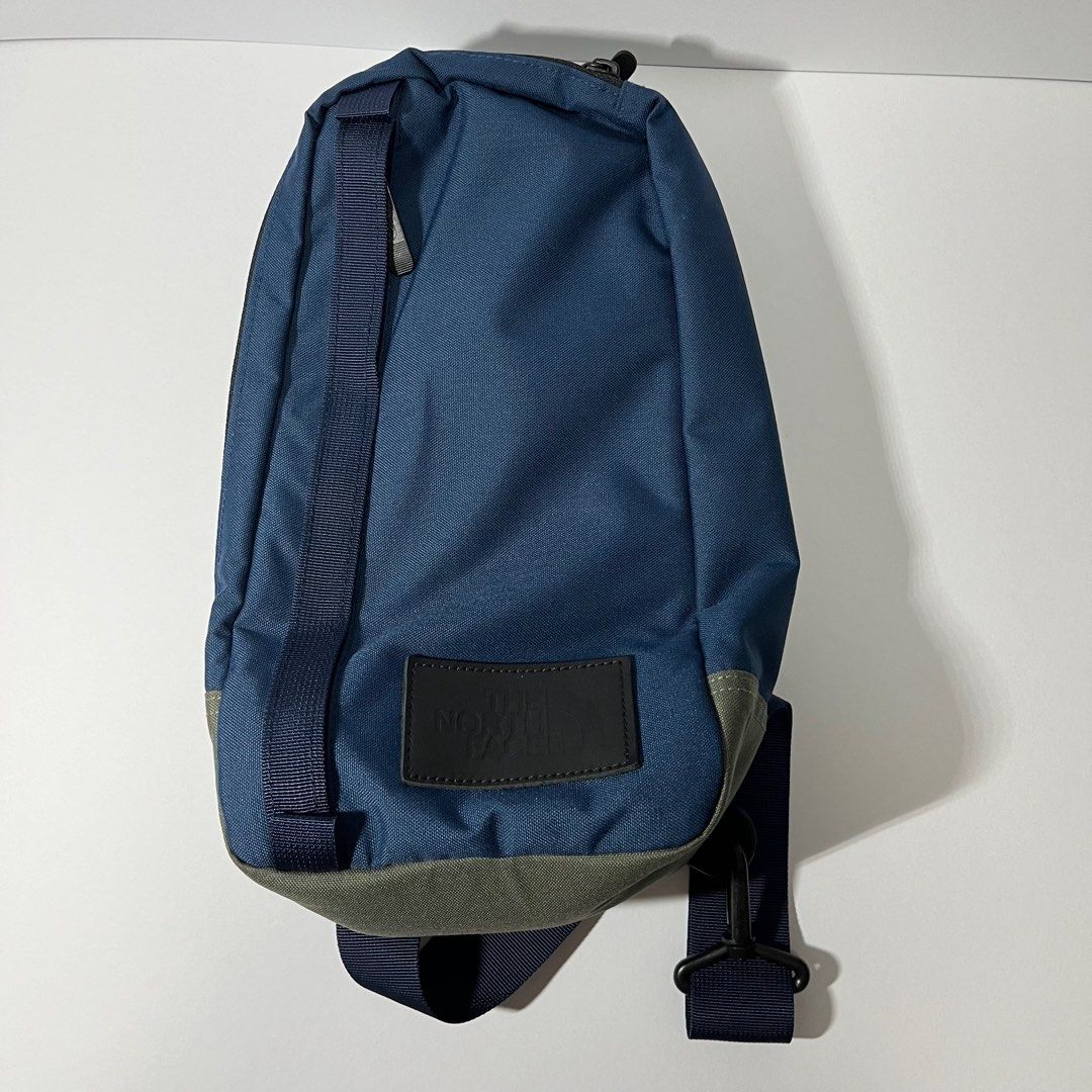 The North Face Body Bag, Men's Fashion, Bags, Sling Bags on Carousell