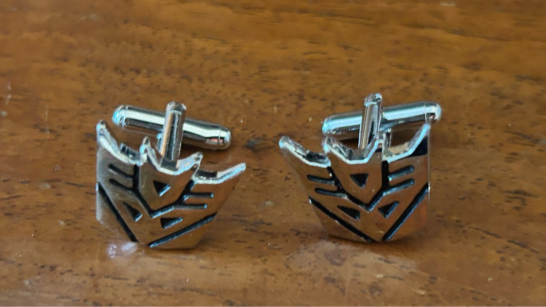 Transformers cuff links, Men's Fashion, Watches & Accessories, Cuff ...