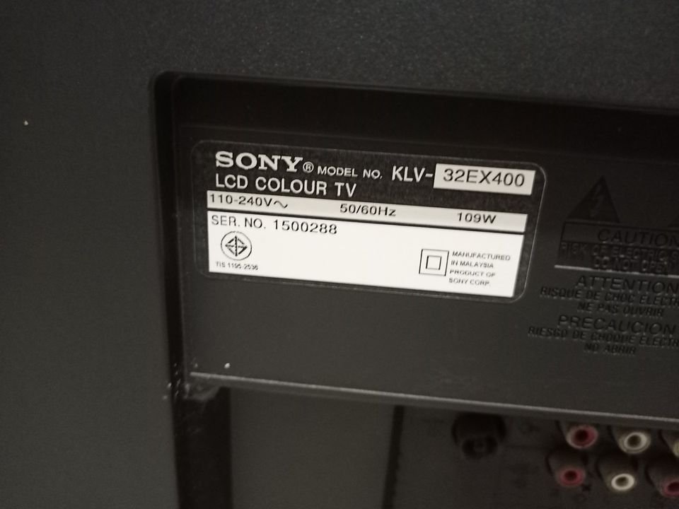 TV LCD 32 inch SONY BRAVIA, Elektronik, TV & Perlengkapan Hiburan di ...