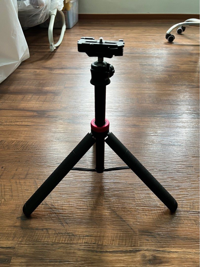 Ulanzi Mt 44 Extendable Tripod Selfie Stick Phone Holder Clip Vlog