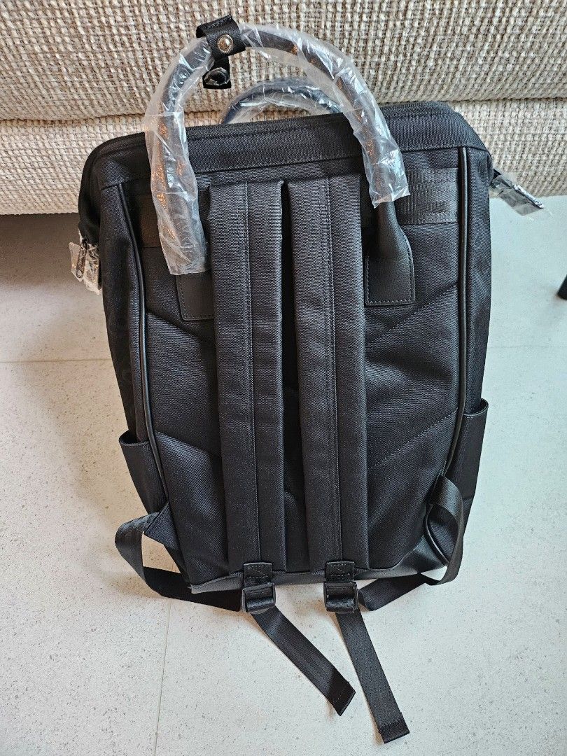 [UNISEX // BRAND NEW] ANELLO all black compact backpack (40cm x 35cm ...