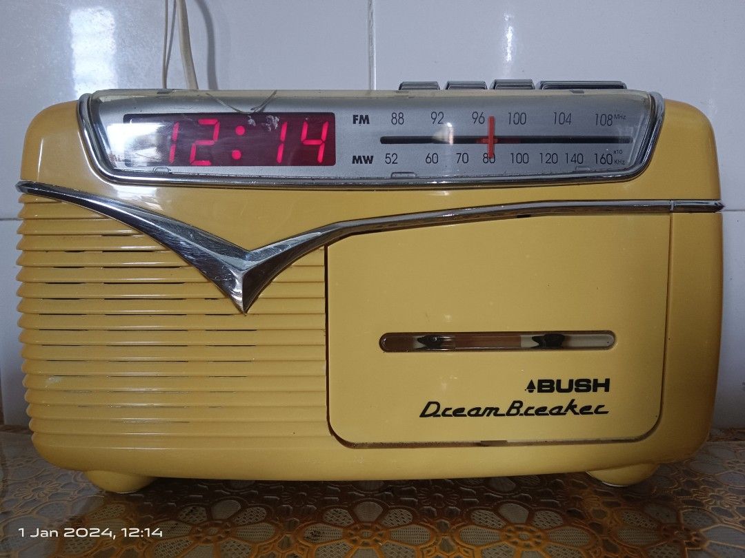 Vintage radio Bush, Audio, Portable Music Players on Carousell