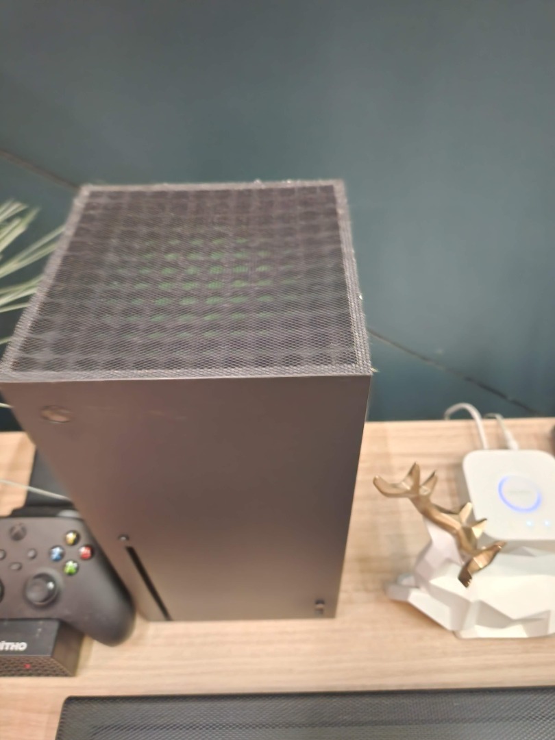 Xbox Series - 1TB Console + 1x Controller (Black), Video Gaming, Video ...