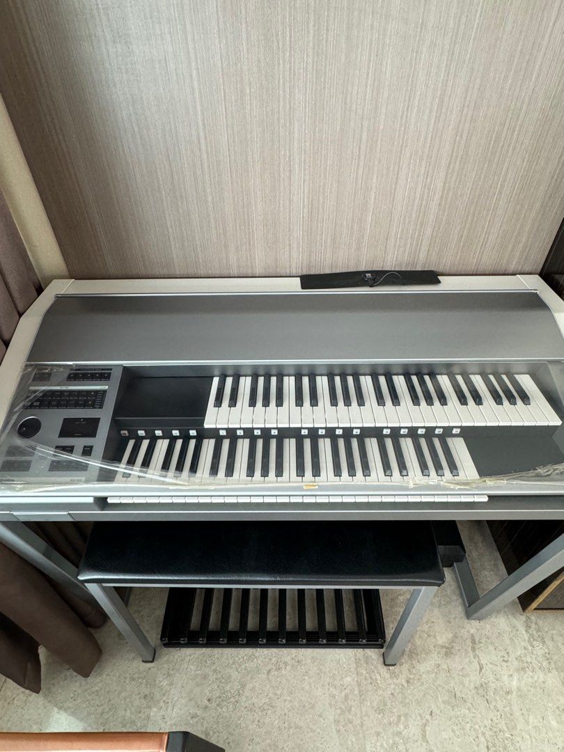 Yamaha Stagea ELS - 02C, Hobbies & Toys, Music & Media, Musical Instruments on Carousell