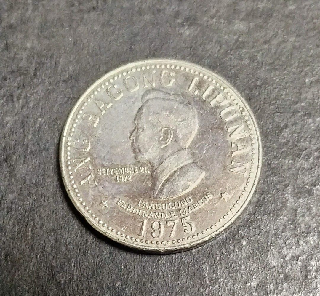 1975 Ang Bagong Lipunan 5 Piso Marcos Head old coin, Hobbies & Toys ...