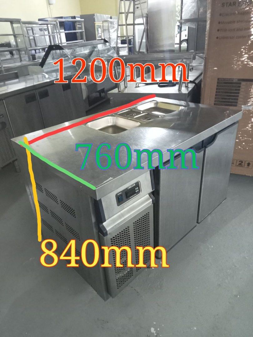 4 ft Couter Table top chiller ( sandwiches) Recon, TV & Home Appliances ...