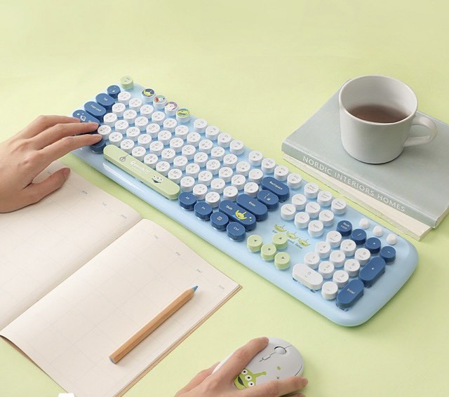 三眼仔無線鍵盤滑鼠組 snoopy無線鍵盤滑鼠 蠟筆小新鍵盤 蠟筆小新keyboard 三眼仔keyboard 台灣代購 台灣書代購 誠品代購 ...