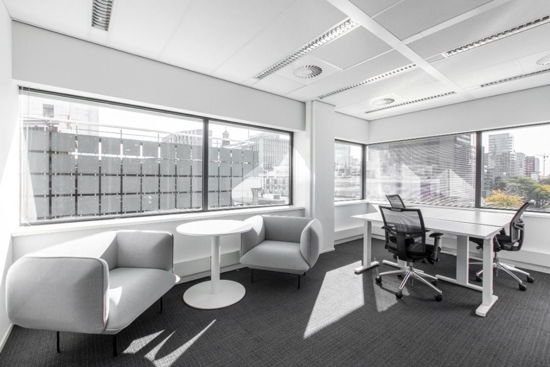 All-inclusive access to professional office space for 4 persons in ...
