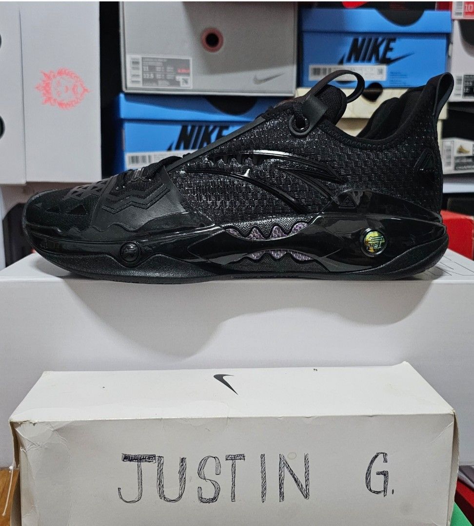 Anta Shockwave 5 Pro Debut Dark Knight ANTA KYRIE, Men's Fashion ...