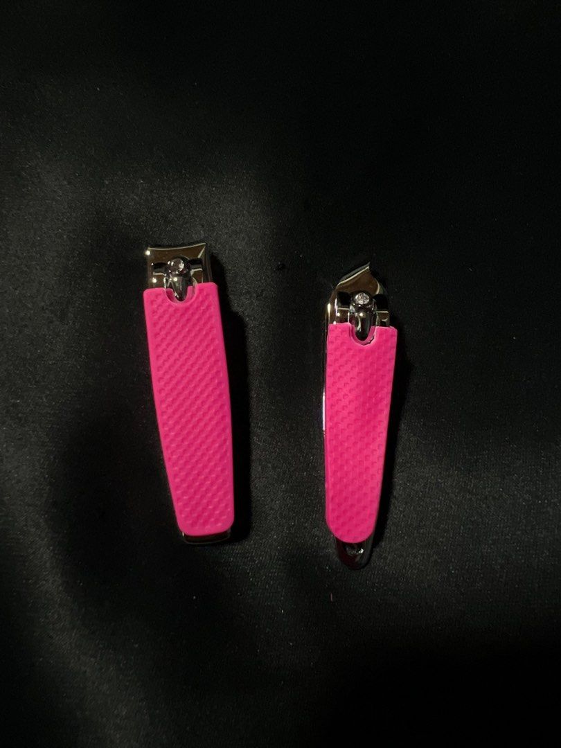 Authentic Miniso Barbie Nail Clipper, Beauty & Personal Care, Hands ...