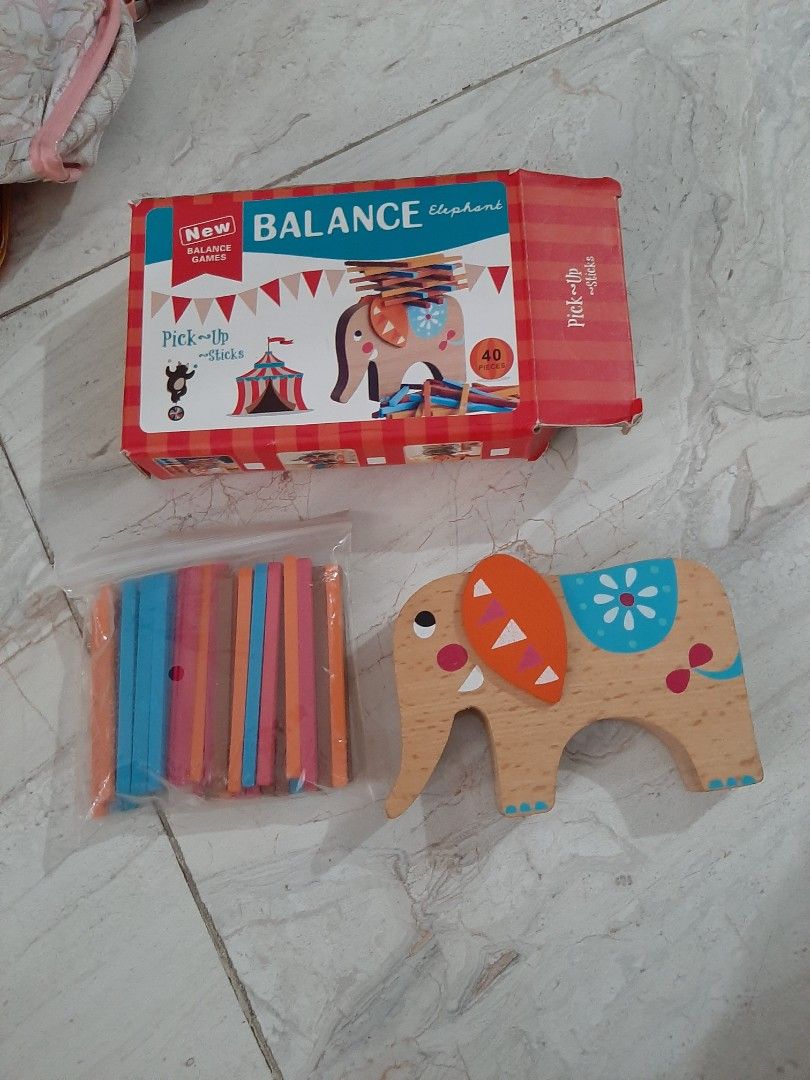 Balance elephant, Toys & Collectibles, Mainan di Carousell