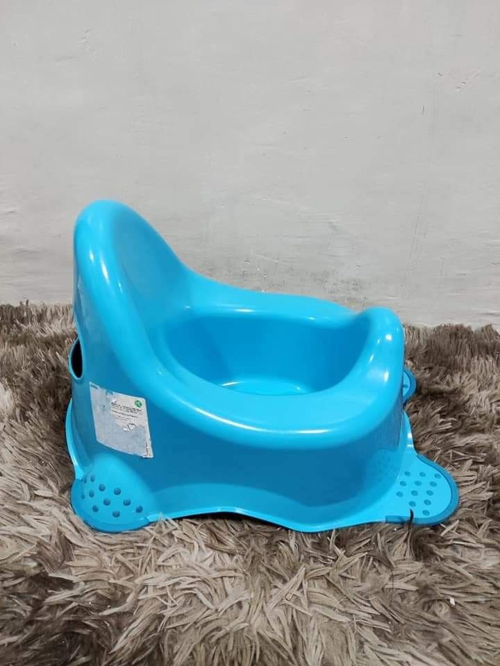 Blue Potty Trainer, Babies & Kids, Bathing & Changing, Toilet Training ...