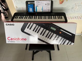 Casio casiotone ct-s200 keyboard, Hobbies & Toys, Music & Media ...