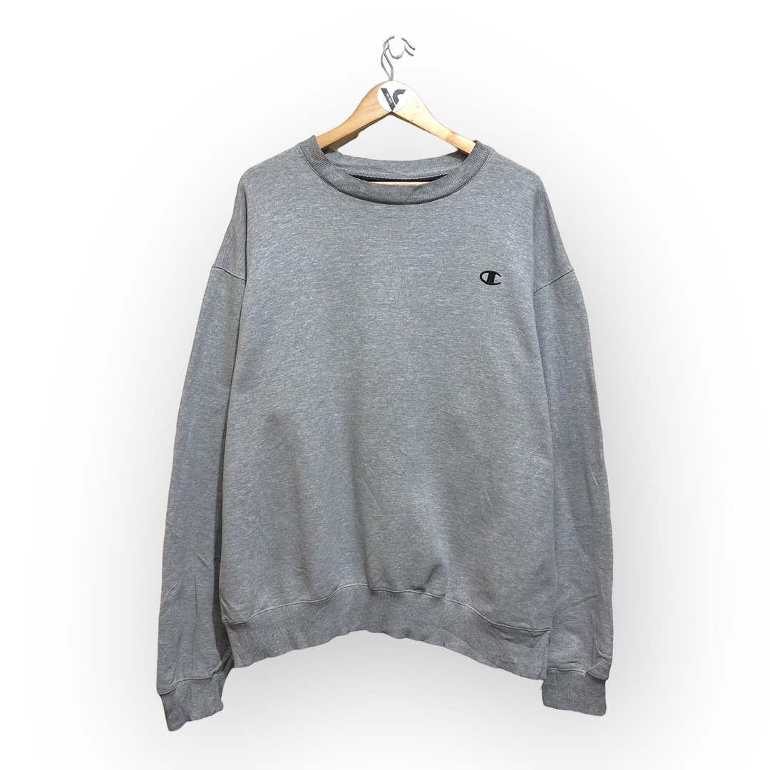 Champion Side Logo Gray Sweater, Men's Fashion, Tops & Sets, Hoodies on ...