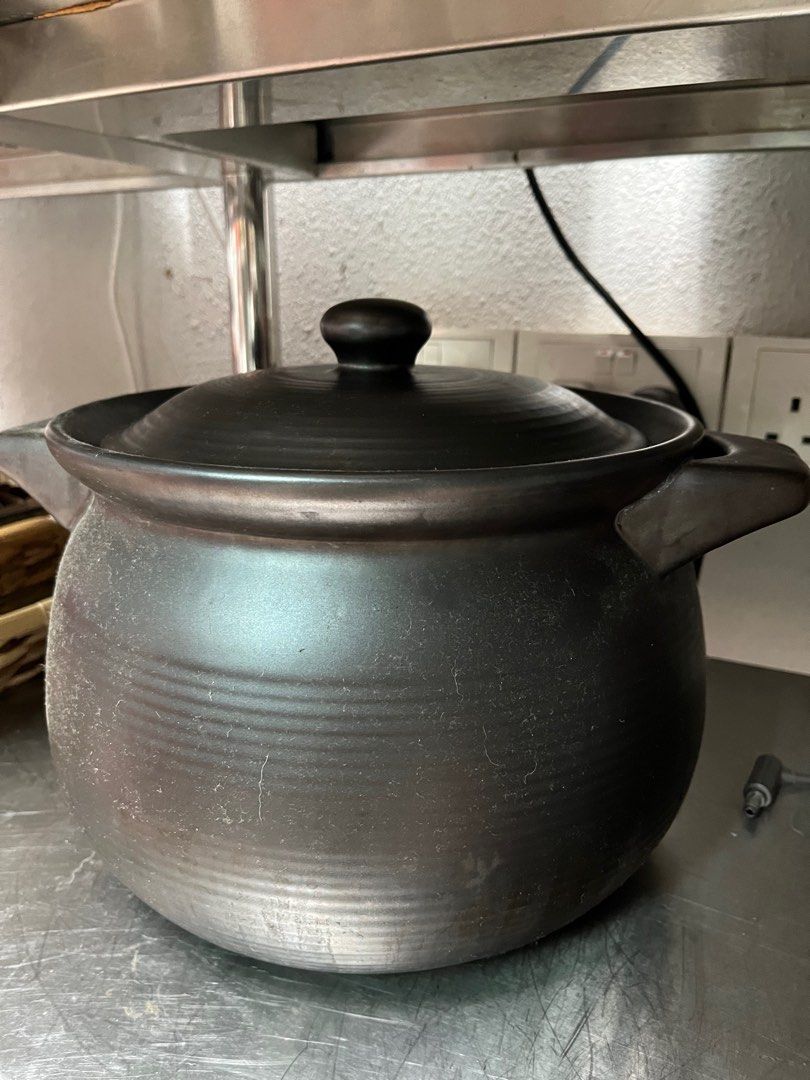 Clay pot / slow cooker / pot, TV & Home Appliances, Kitchen Appliances ...