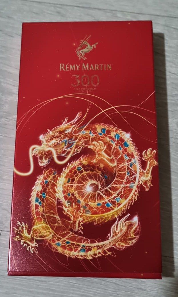 CNY Red Packet Dragon Year 2024 - Remy Martin, Hobbies & Toys ...