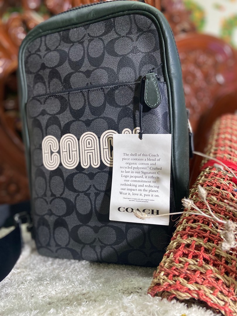 Coach Westway Pack Colorblock Signature, Men's Fashion, Bags, Sling ...