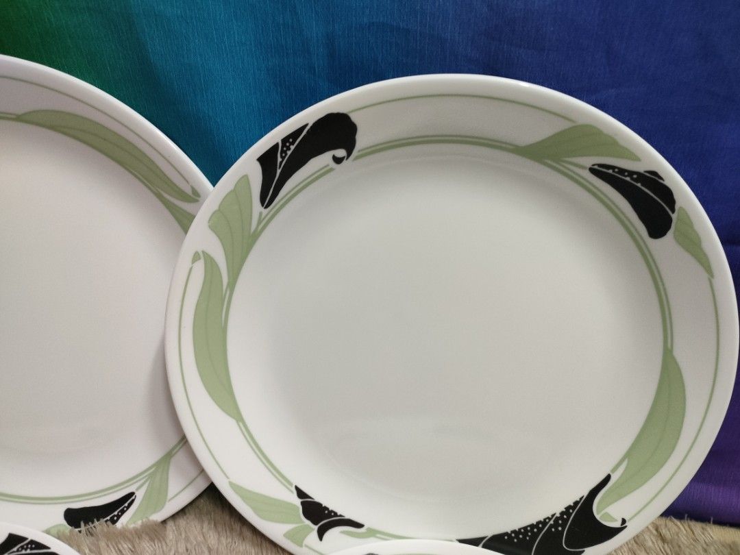 Corelle dinner plate (set 3), Furniture & Home Living, Kitchenware ...