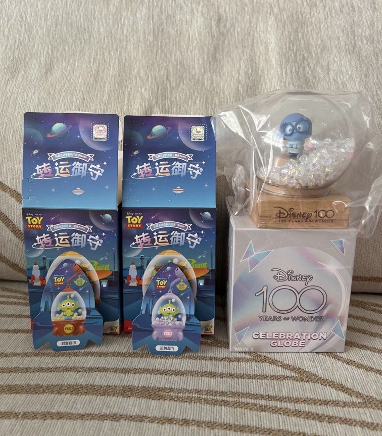 CPCM / Cow Play Cow Moo Blind Box (Disney Toy Story Alien / Sadness ...