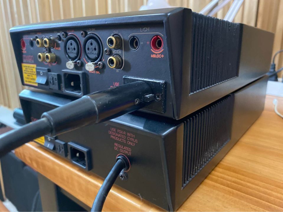 Cyrus POWER MBLOC w/ XLR Stereo/Mono Power Amplifier + PSX-R Power ...