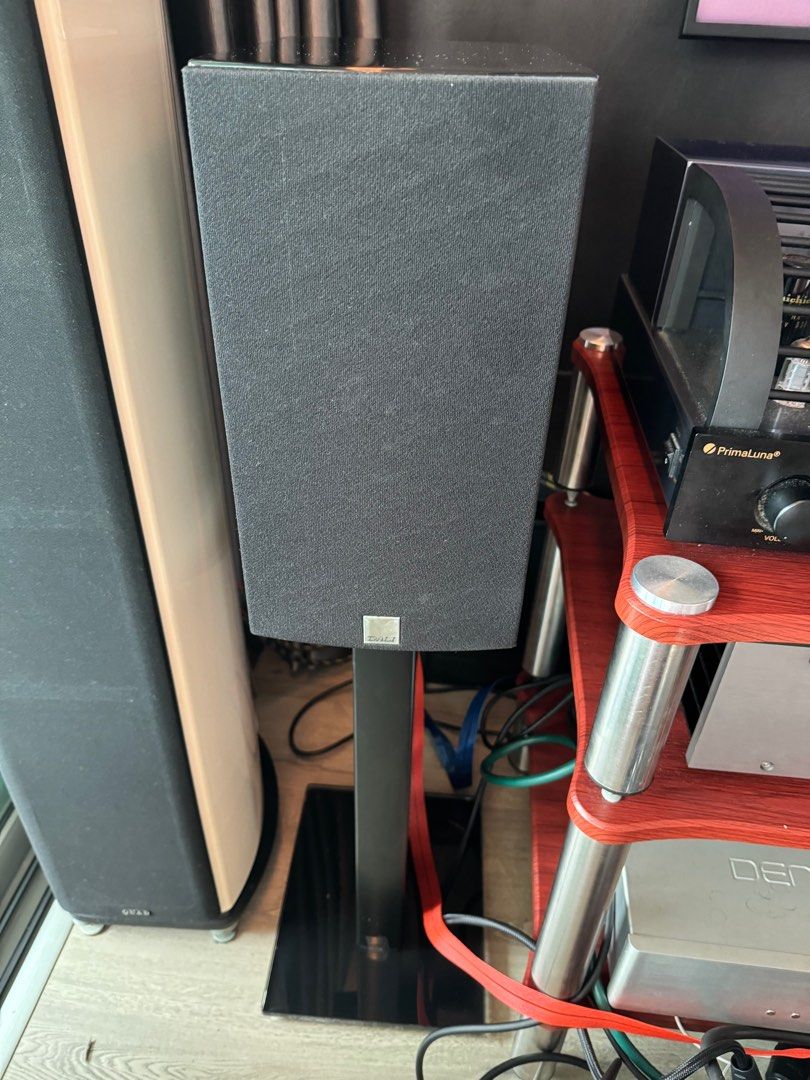 Dali Rubicon 2 with Original Dali stands, Audio, Soundbars, Speakers ...