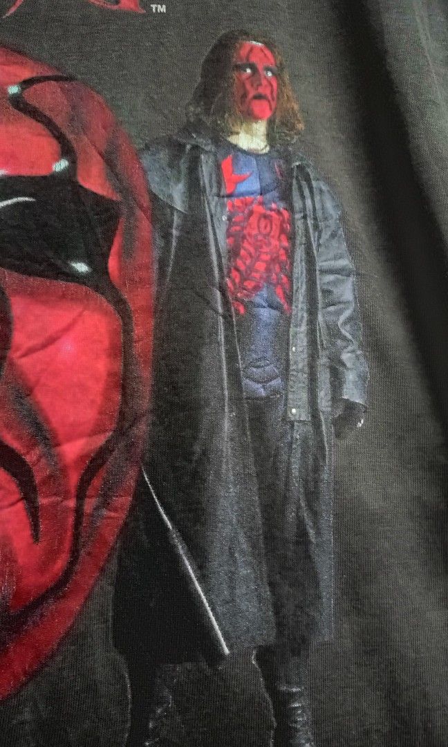 Distressed sting 90s, Women's Fashion, Tops, Shirts on Carousell