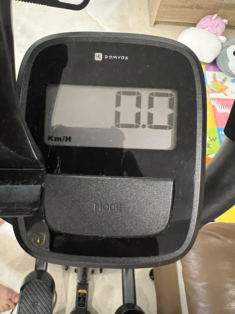 Domyos cross trainer EC100, Sports Equipment, Exercise & Fitness, Cardio & Fitness Machines on ...