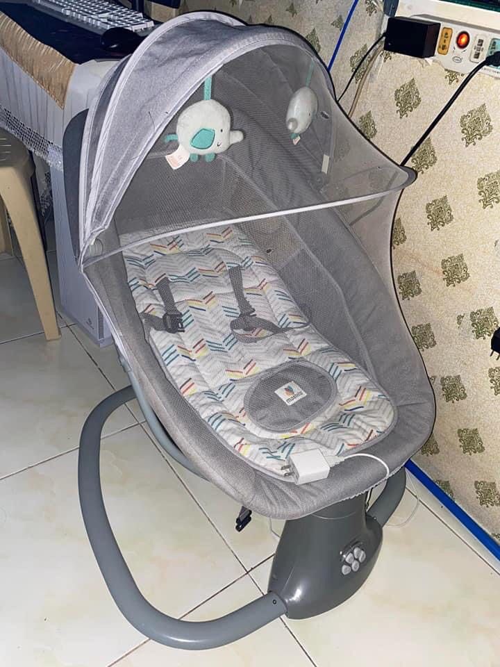 Electric rocker, Babies & Kids, Infant Playtime on Carousell
