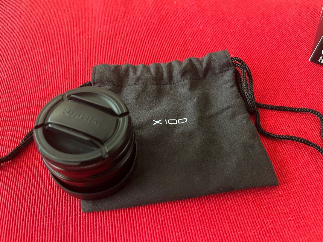 FUJIFILM X100 WCL-X100II 2 Wide Conversion Lens, Photography, Lens & Kits on Carousell
