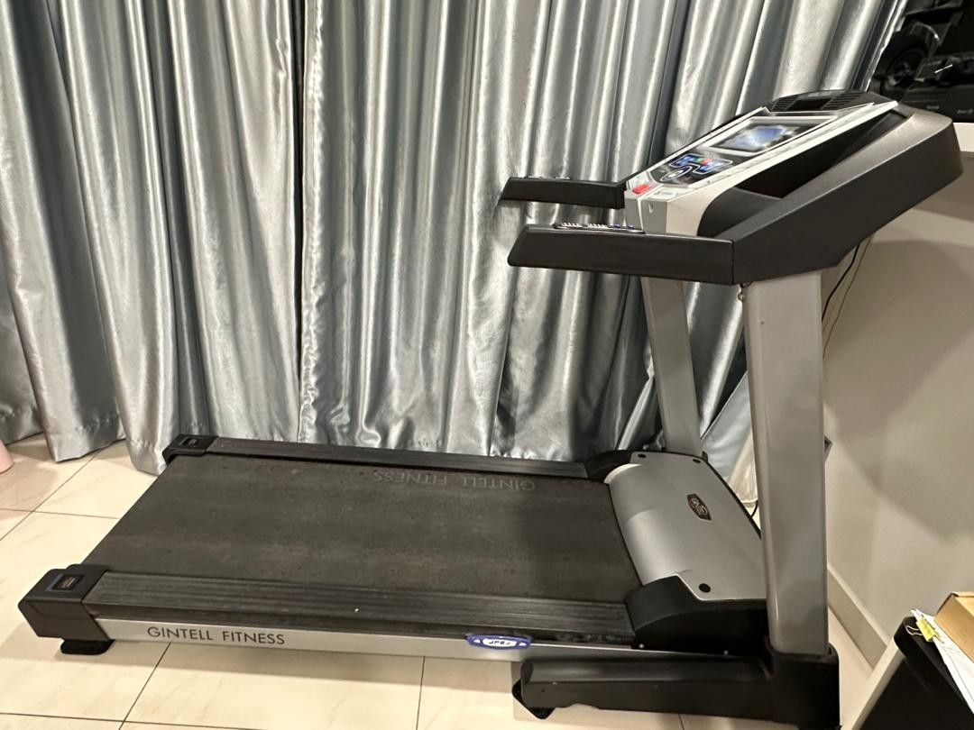 Gintell CyberAir Pro Treadmill, Sports Equipment, Other Sports ...