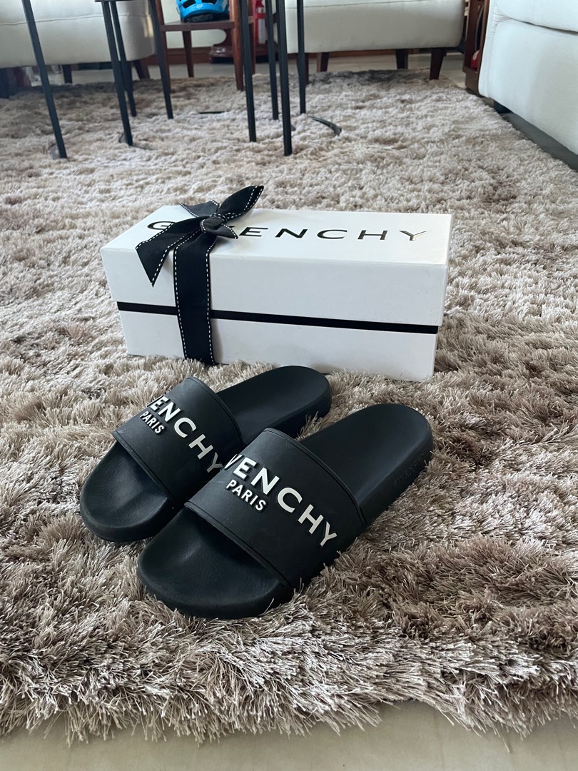 Givenchy Slides, Women's Fashion, Footwear, Slippers and slides on ...