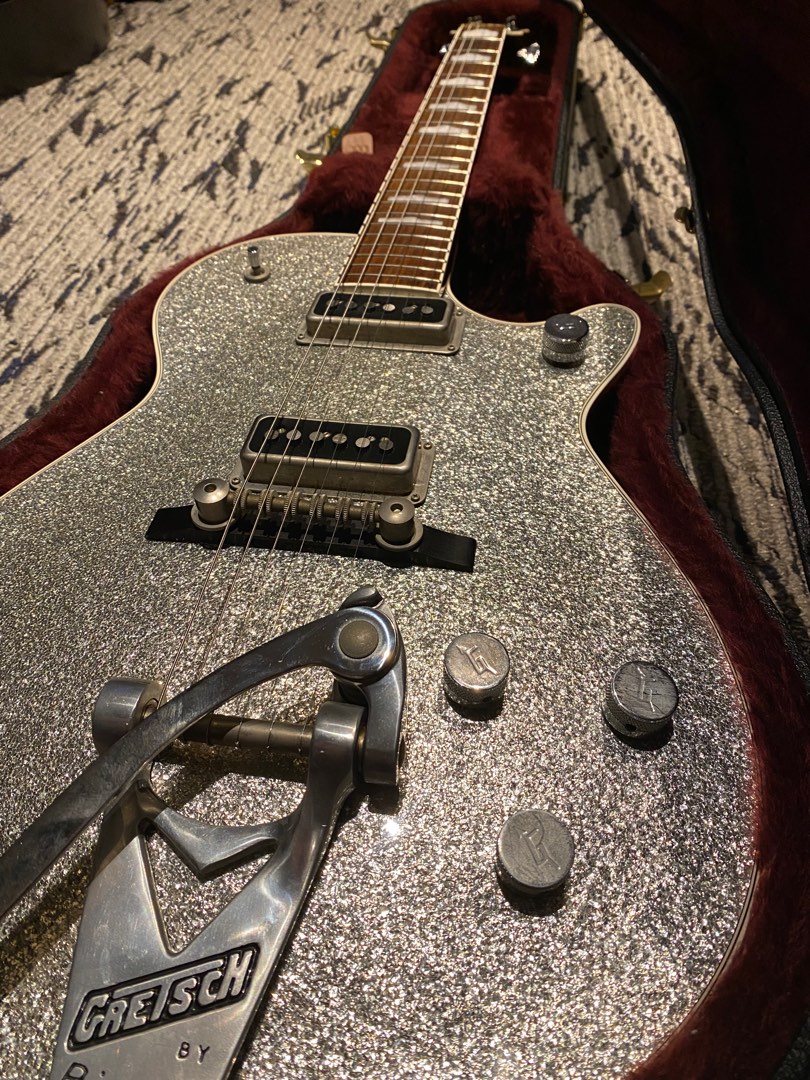 Gretsch Silver Sparkle Jet G6129T-1957, Hobbies & Toys, Music & Media ...