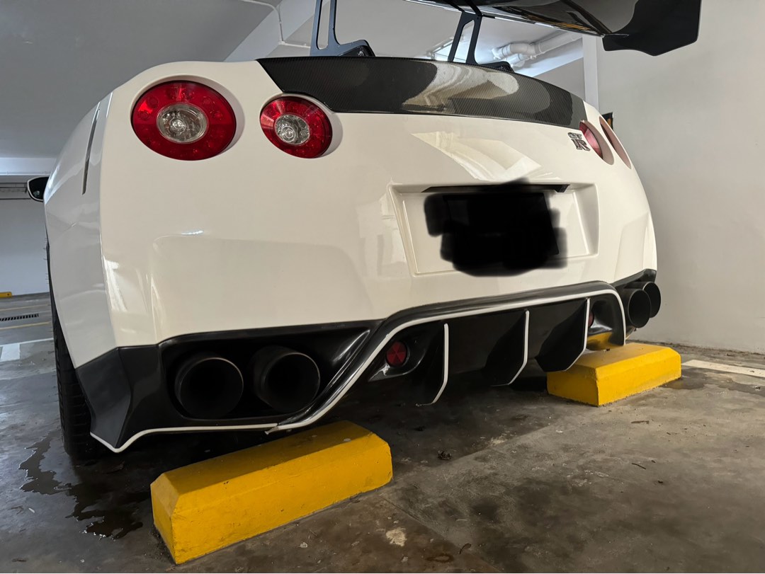 Gtr rear bumper and diffuser, Car Accessories, Accessories on Carousell