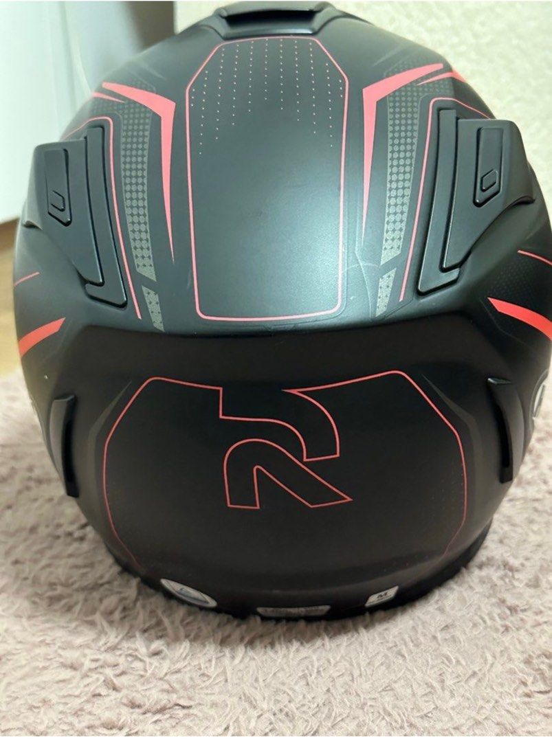 HJC Helmet with FREE drawstring bag, Motorcycles, Motorcycle ...