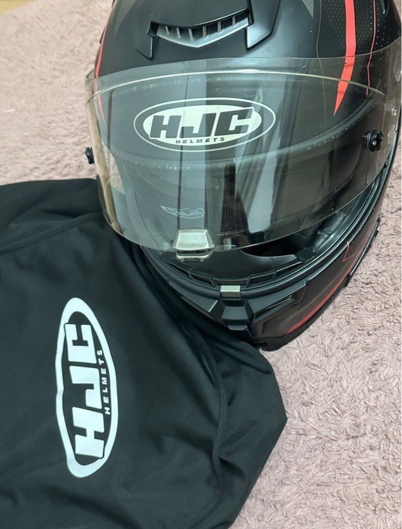 HJC Helmet with FREE drawstring bag, Motorcycles, Motorcycle ...