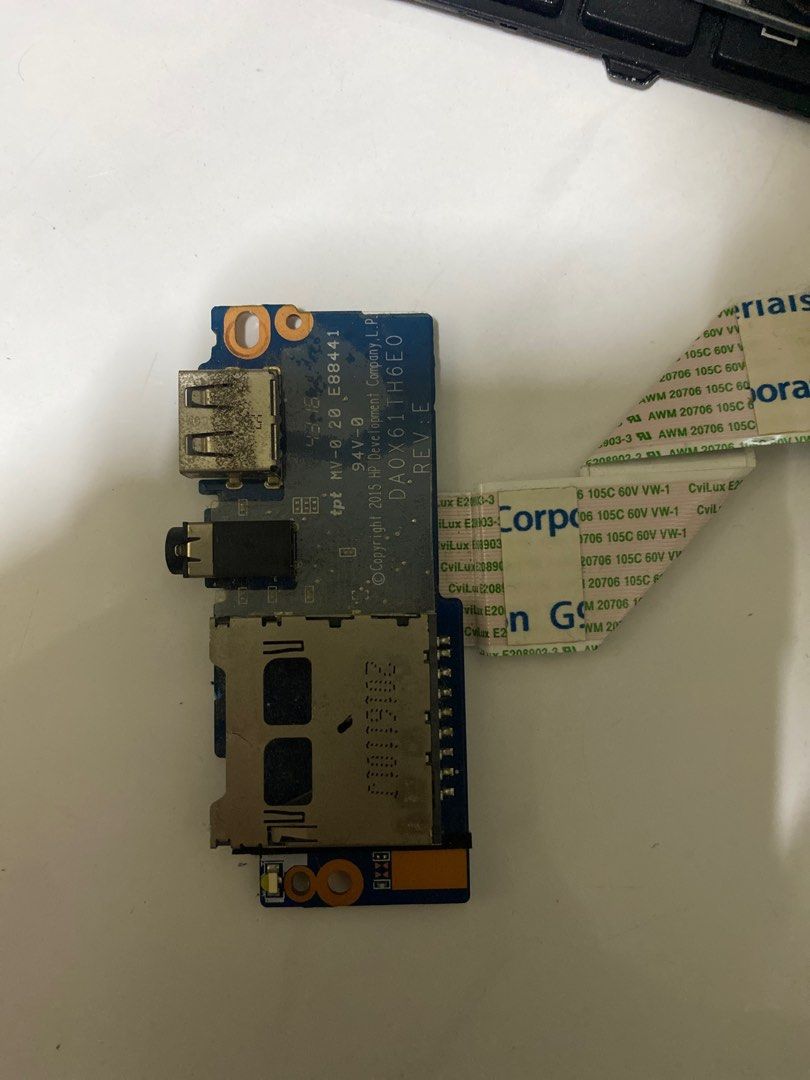 HP Laptop SD card reader, Computers & Tech, Parts & Accessories ...