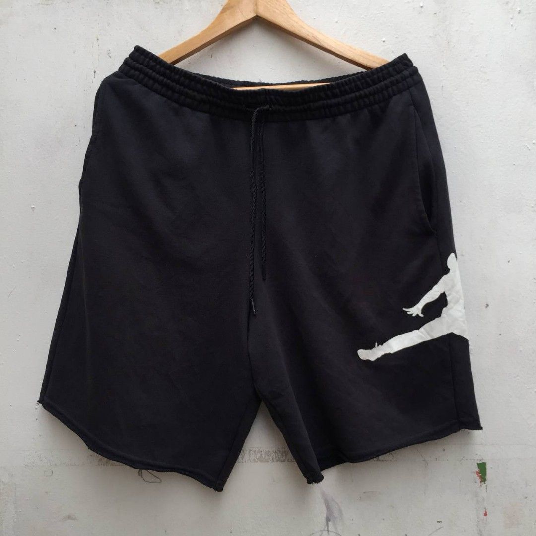 Jordan Alumni, Men's Fashion, Bottoms, Shorts on Carousell