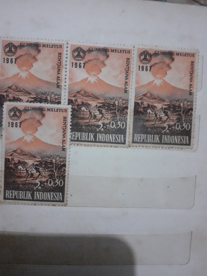 Kumpulan Perangko lama antik, Antik, Pajangan di Carousell