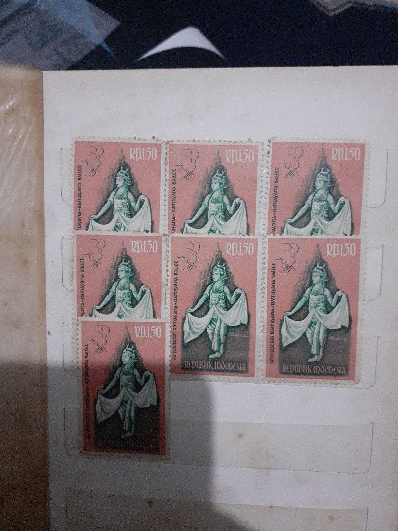 Kumpulan Perangko lama antik, Antik, Pajangan di Carousell