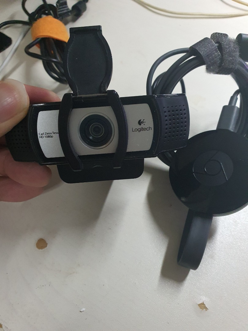 Logitech camera and Google Chromecast ( Take All $5 ), Computers & Tech ...