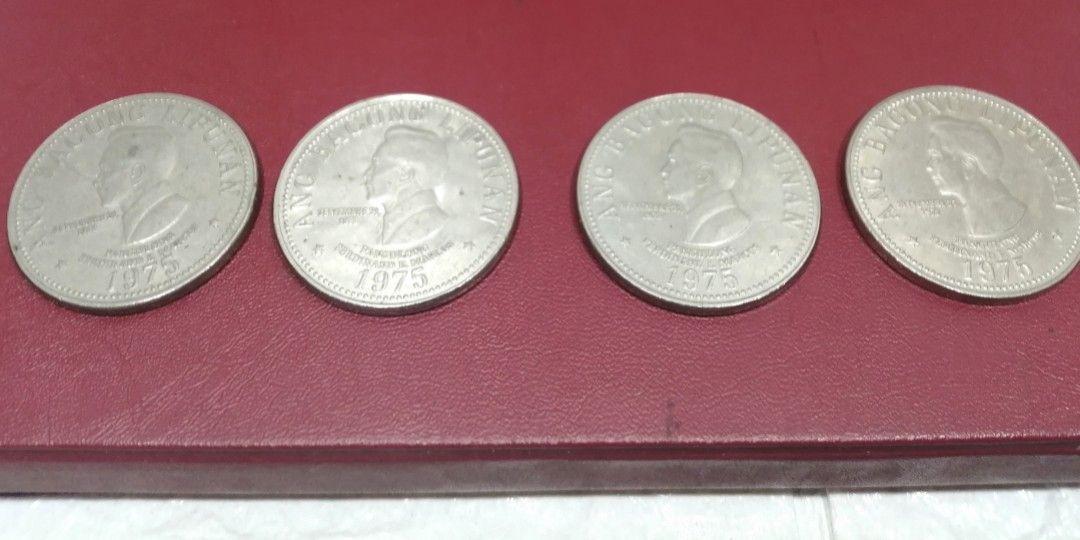 Lot of 4 pcs. Vintage 5 Peso Philippine Coin Collectible MARCOS Limang ...