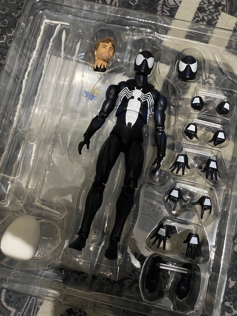 Mafex Symbiote Spider-Man, Hobbies & Toys, Toys & Games on Carousell