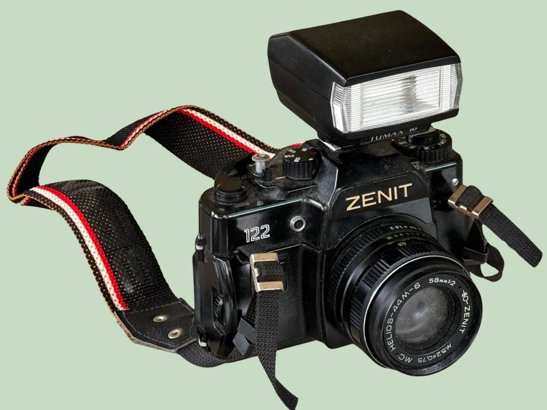 Manual Zenit 122 Camera, Photography, Cameras on Carousell