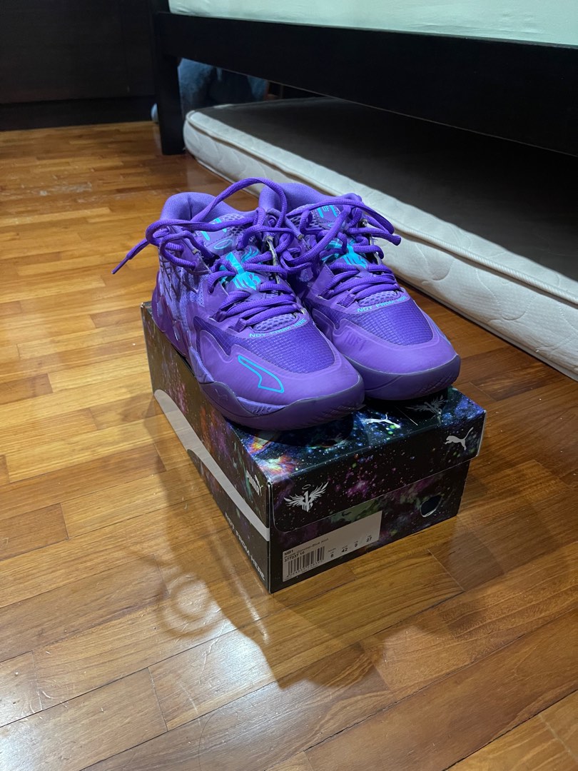 MB01, Men's Fashion, Footwear, Casual shoes on Carousell