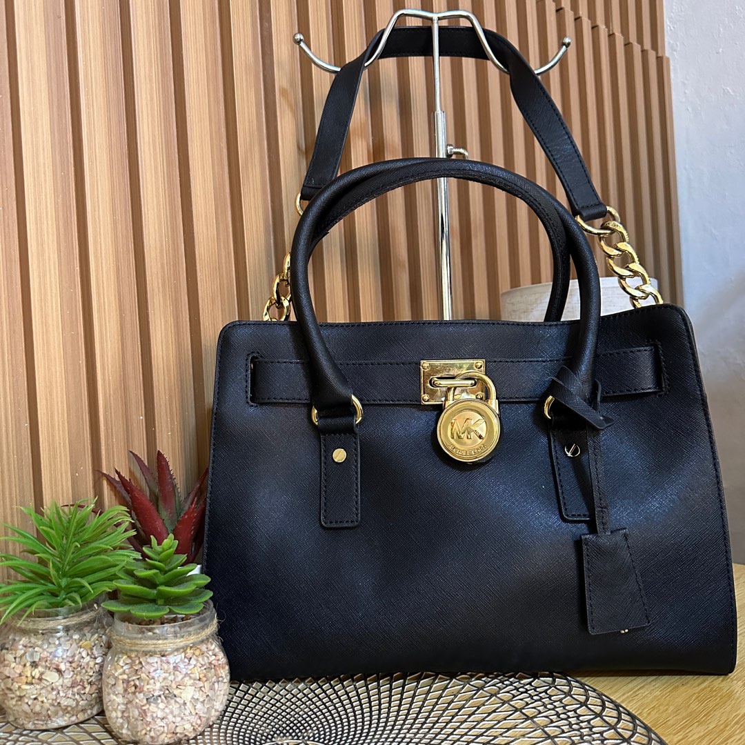 Michael kors small hamilton, Women's Fashion, Bags & Wallets, Shoulder ...