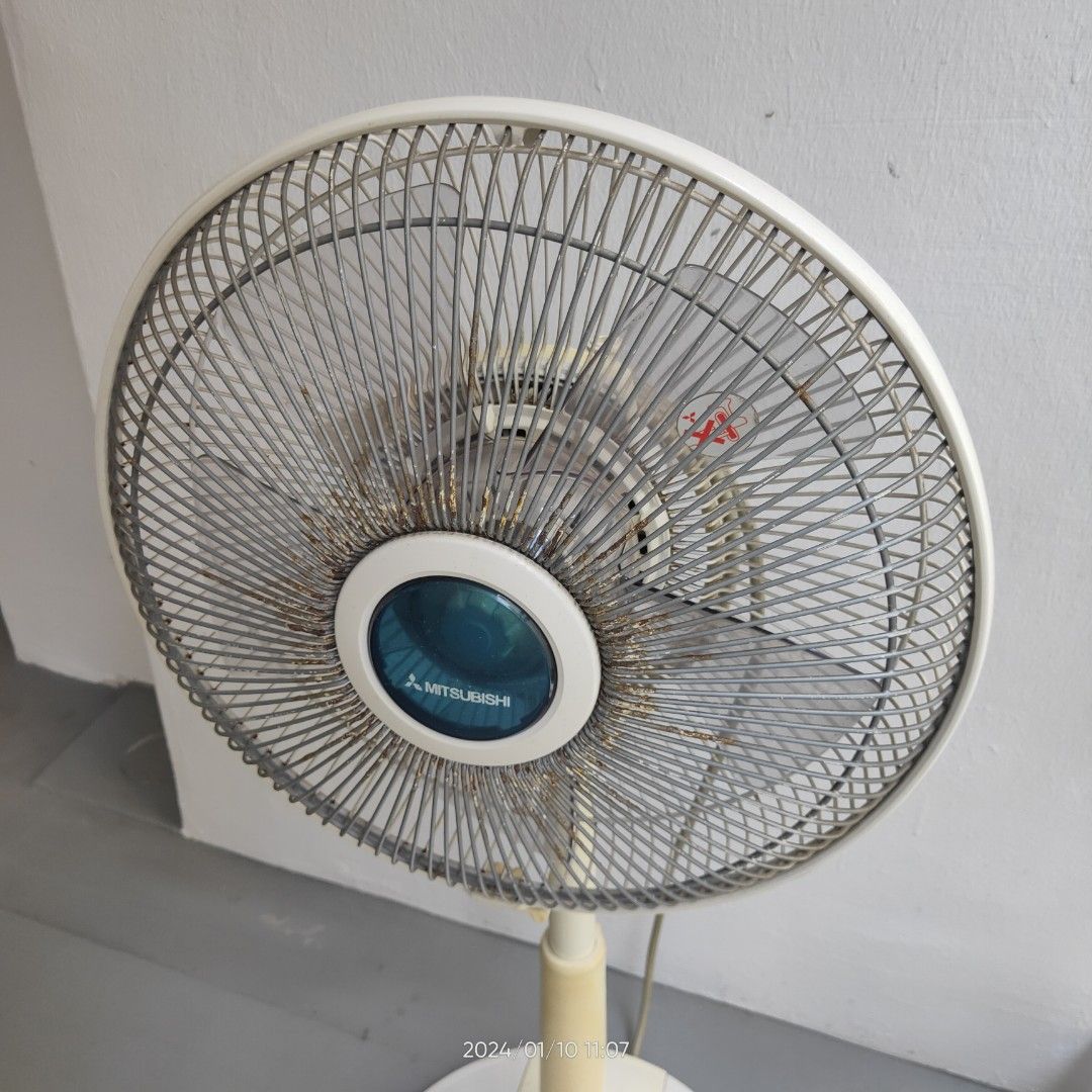 Mitsubishi Electric RM-30-ZP 12" Inch Desk / Stand Fan (Swivel/turn ...