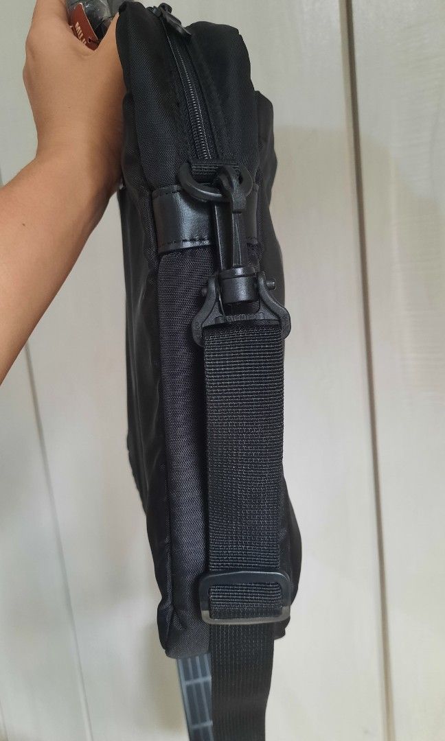 Muji Laptop Bag Crossbody Messenger Sling from Japan, Men's Fashion ...